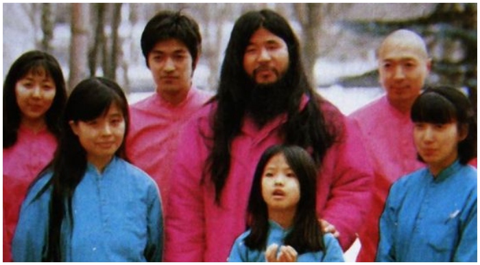 The Story Behind the 40 Scariest Cults in History - avocadoposts